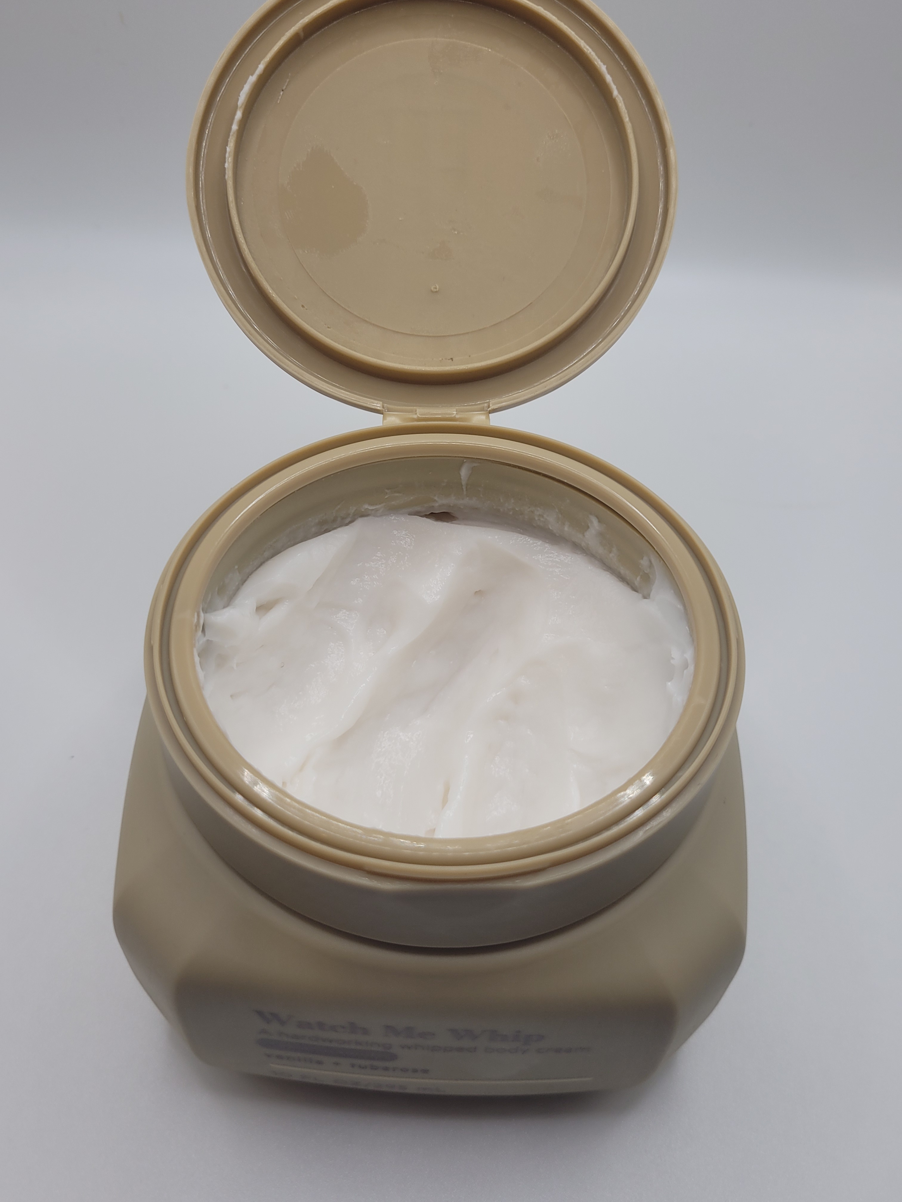 TPH By Taraji Body Care Review – Naturalle Drea